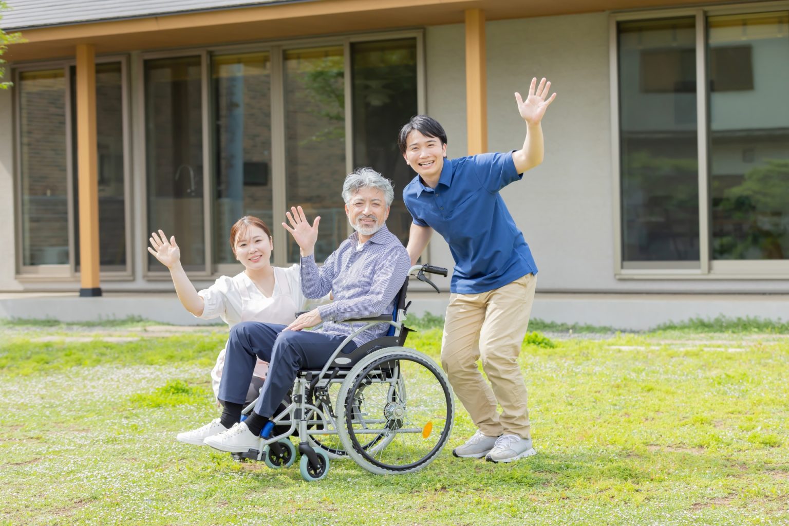 「最低賃金アップで介護職の人手不足加速?」結城康博（淑徳大学教授） ラジオ番組「マイあさ! 」(NHK) を聞いて | リタイヤ人PC徒然記